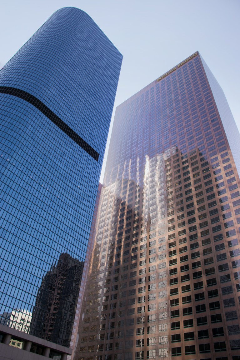 WPC: Look Up (II) — Architectural | Shoot 'N Go